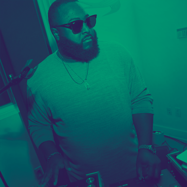 DJ MONEY on tour with WALE - Heavy Hits