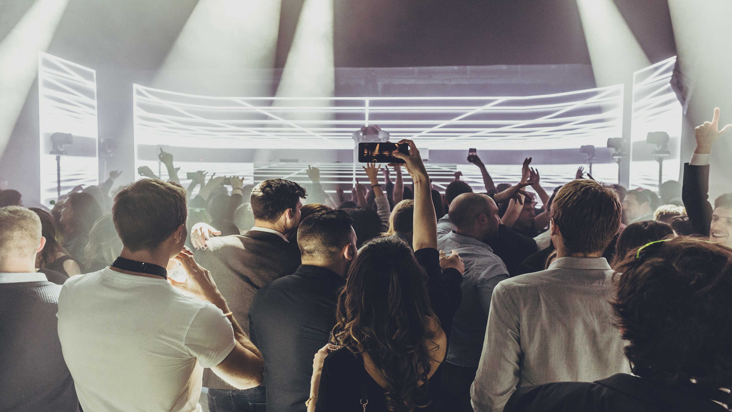 Performing at Corporate Shows - Heavy Hits